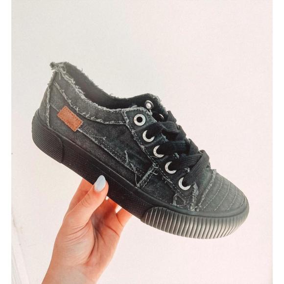 Blowfish | Shoes | New Blowfish Clay Shoe In Black | Poshmark